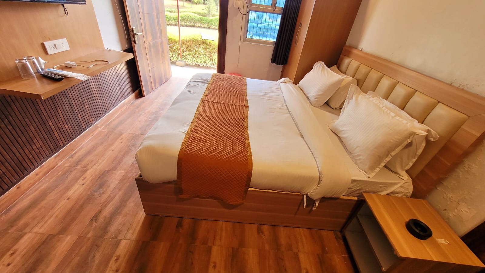 The Swastik Hotel & Resort, Vrindavan Vrindavan - Reviews, Photos & Offer
