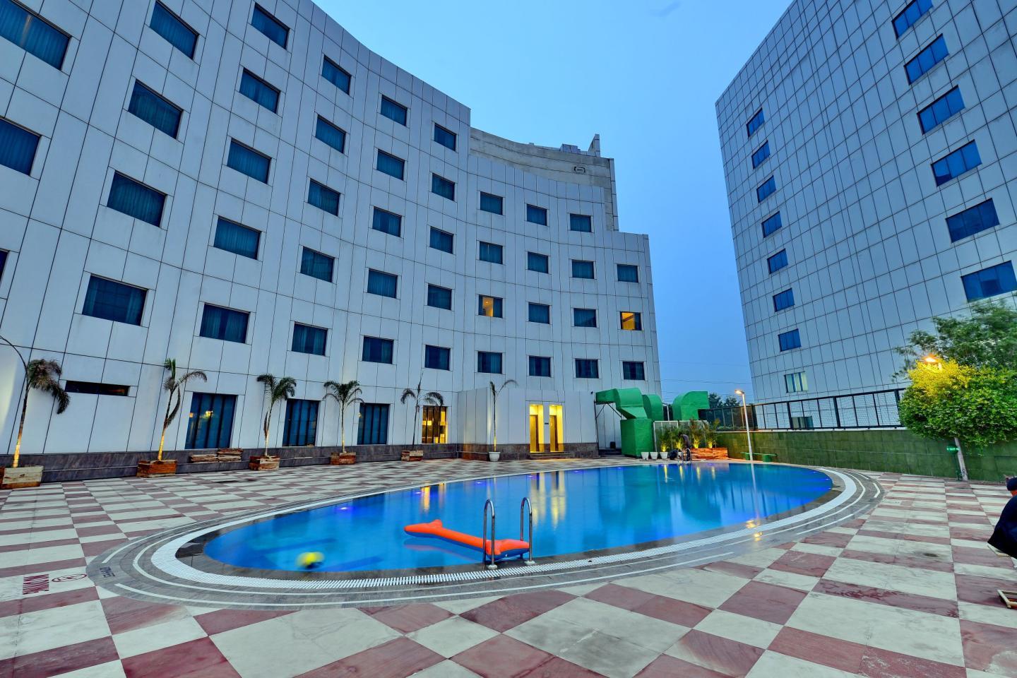 Misaki Hotels 𝗕𝗢𝗢𝗞 Manesar Hotel
