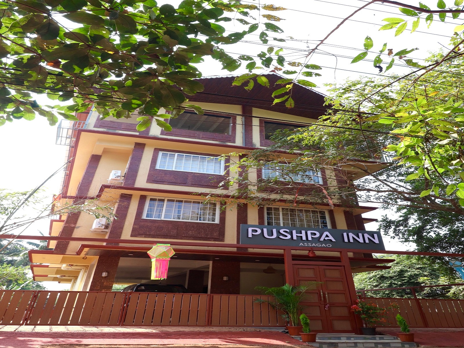 Rooms of Pushpa Inn, Assagao - Hotel in Goa