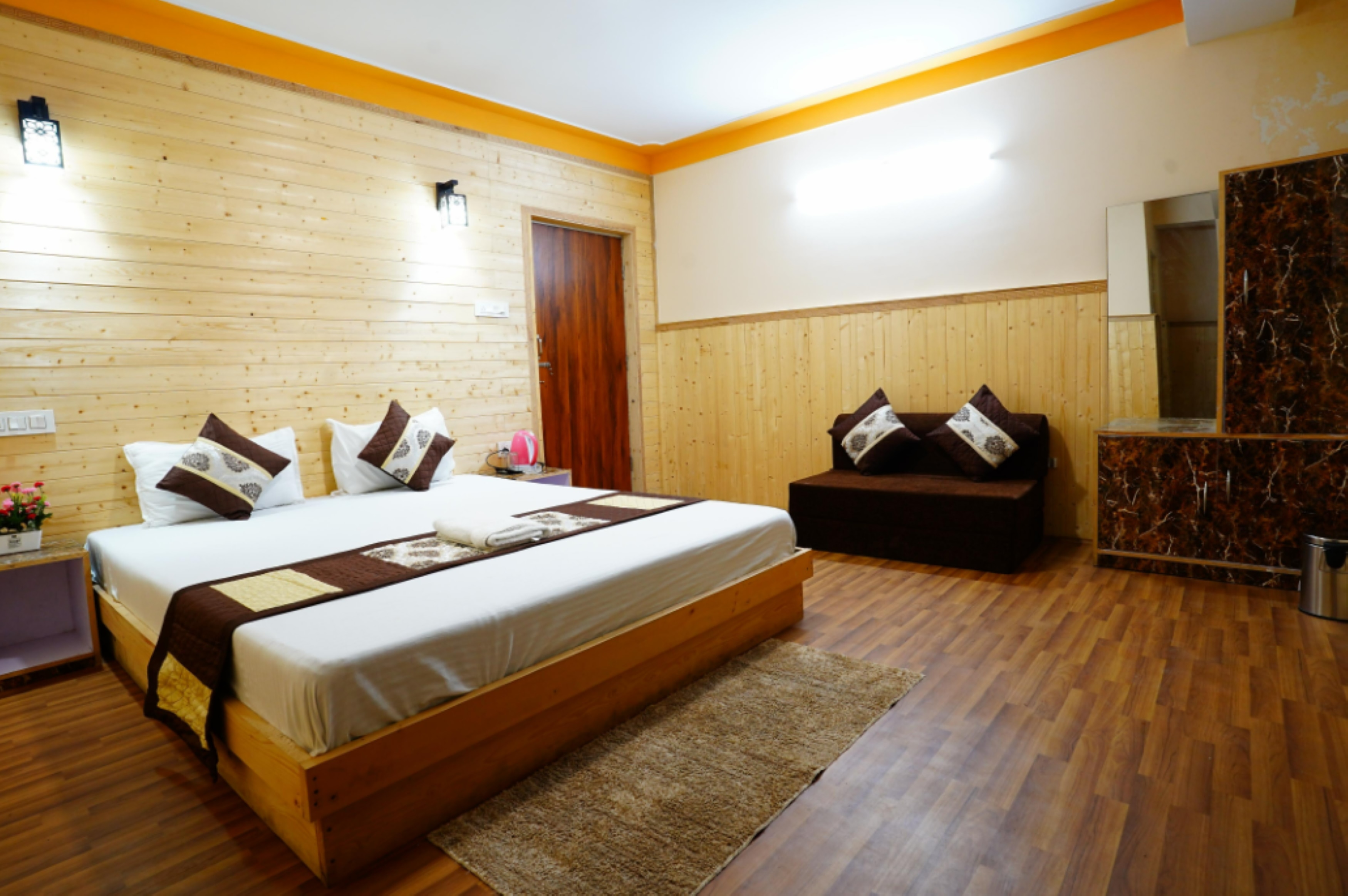 Hotel Royal Avalanche Retreat Lachen by Baizus Hotels and Resorts ...