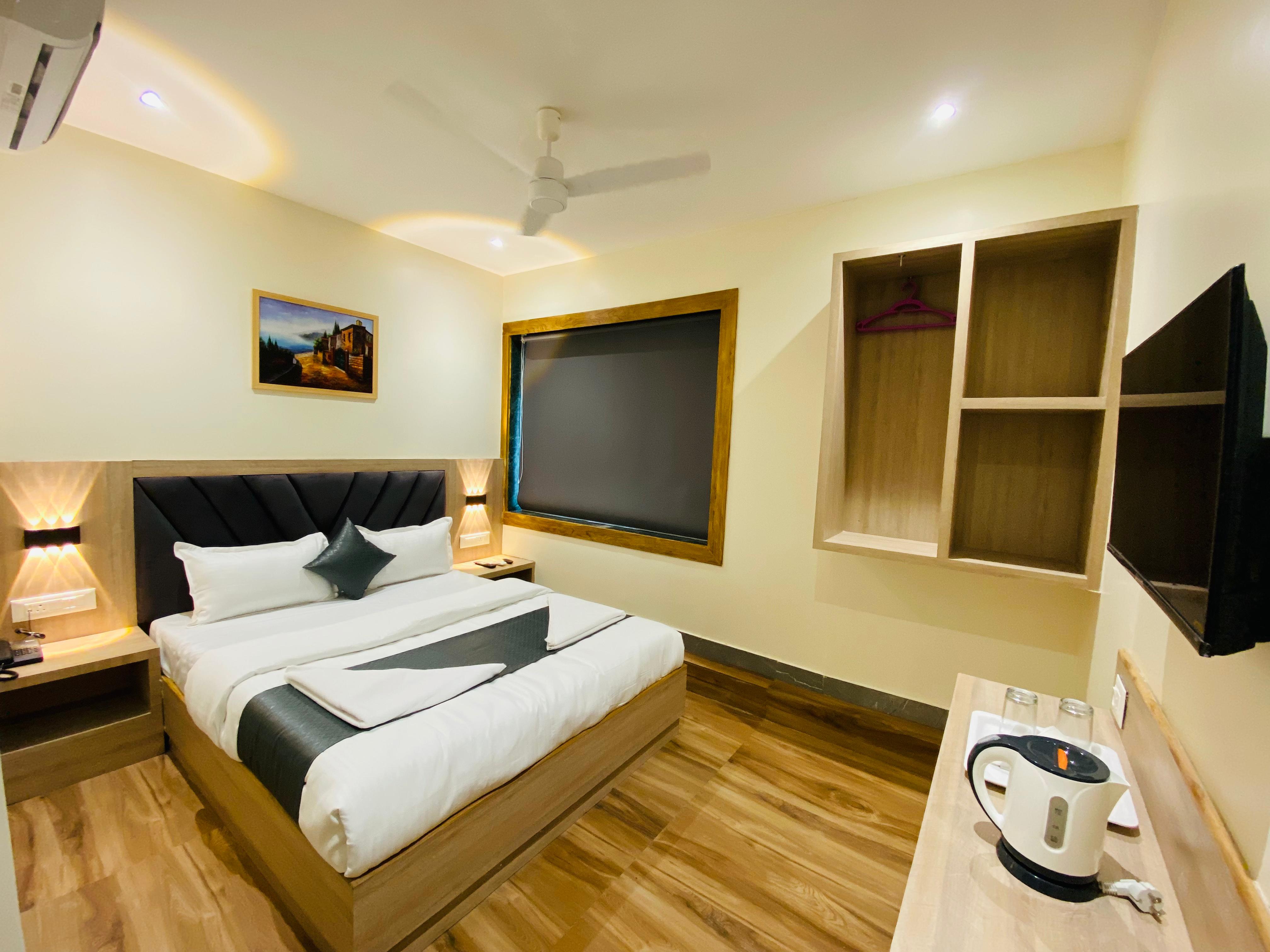 Business Deluxe Rooms 𝗕𝗢𝗢𝗞 Mumbai Apartment