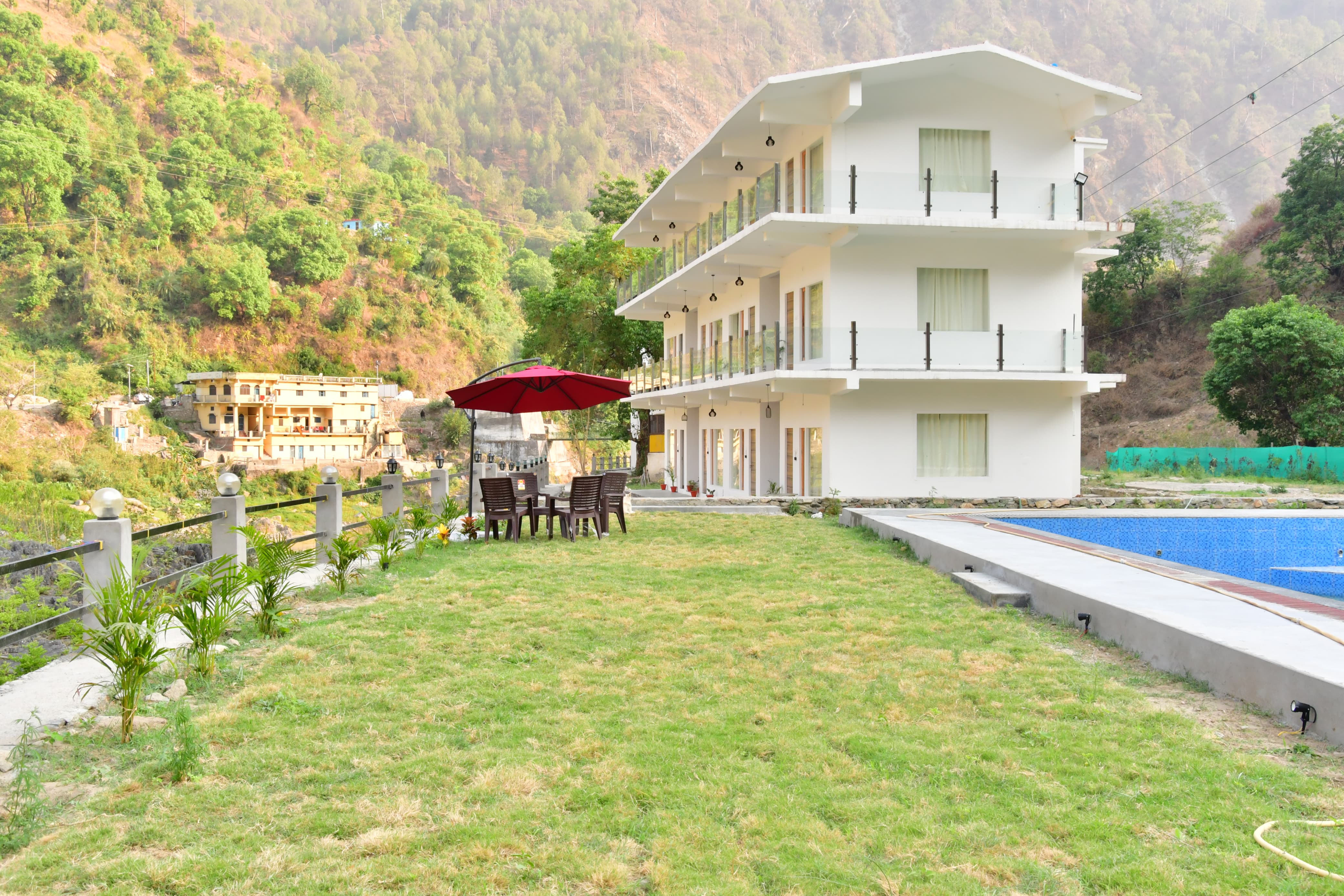 The River side Resort, kaichi dham Kosya Kutauli - Reviews, Photos & Offer
