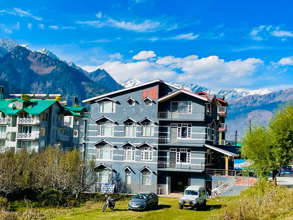 SNOW CASTLE MANALI Hotel Manali - Reviews, Photos & Offer