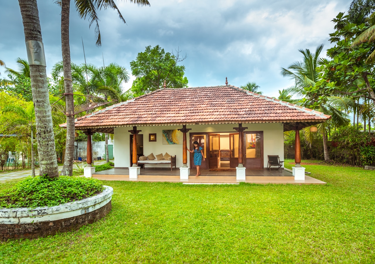 Beachside Private Pool Villa - Karthiyayini by VOYE HOMES 𝗕𝗢𝗢𝗞 Alleppey ...