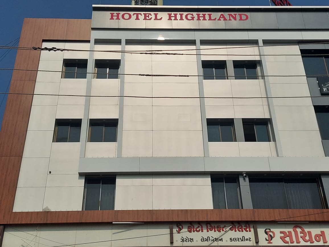 Hotel Royal Orbit 𝗕𝗢𝗢𝗞 Rajkot Hotel