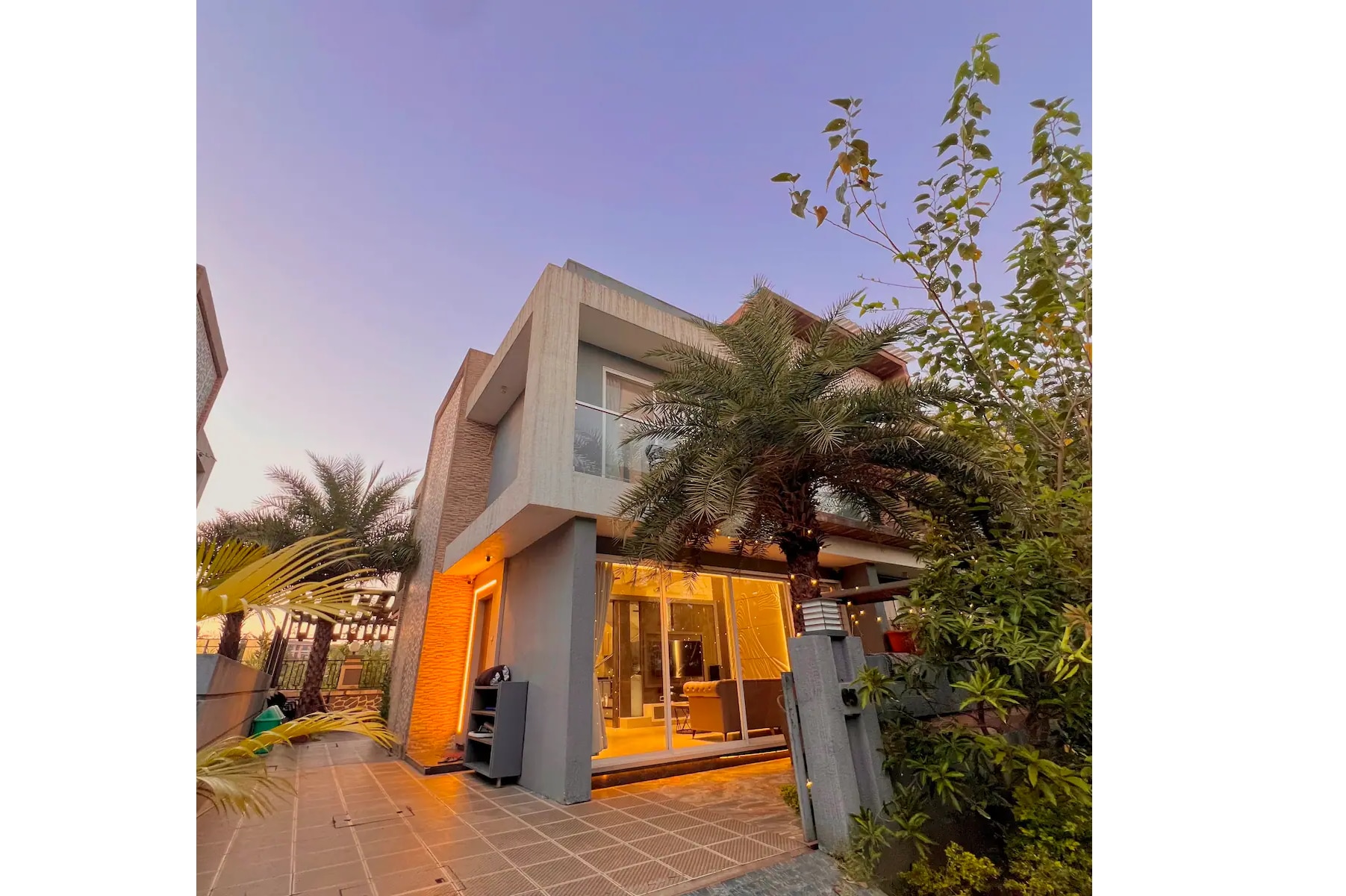 Lauren 3BHK Villa with Pvt Pool By Stellar Stays 𝗕𝗢𝗢𝗞 Lonavala Villa