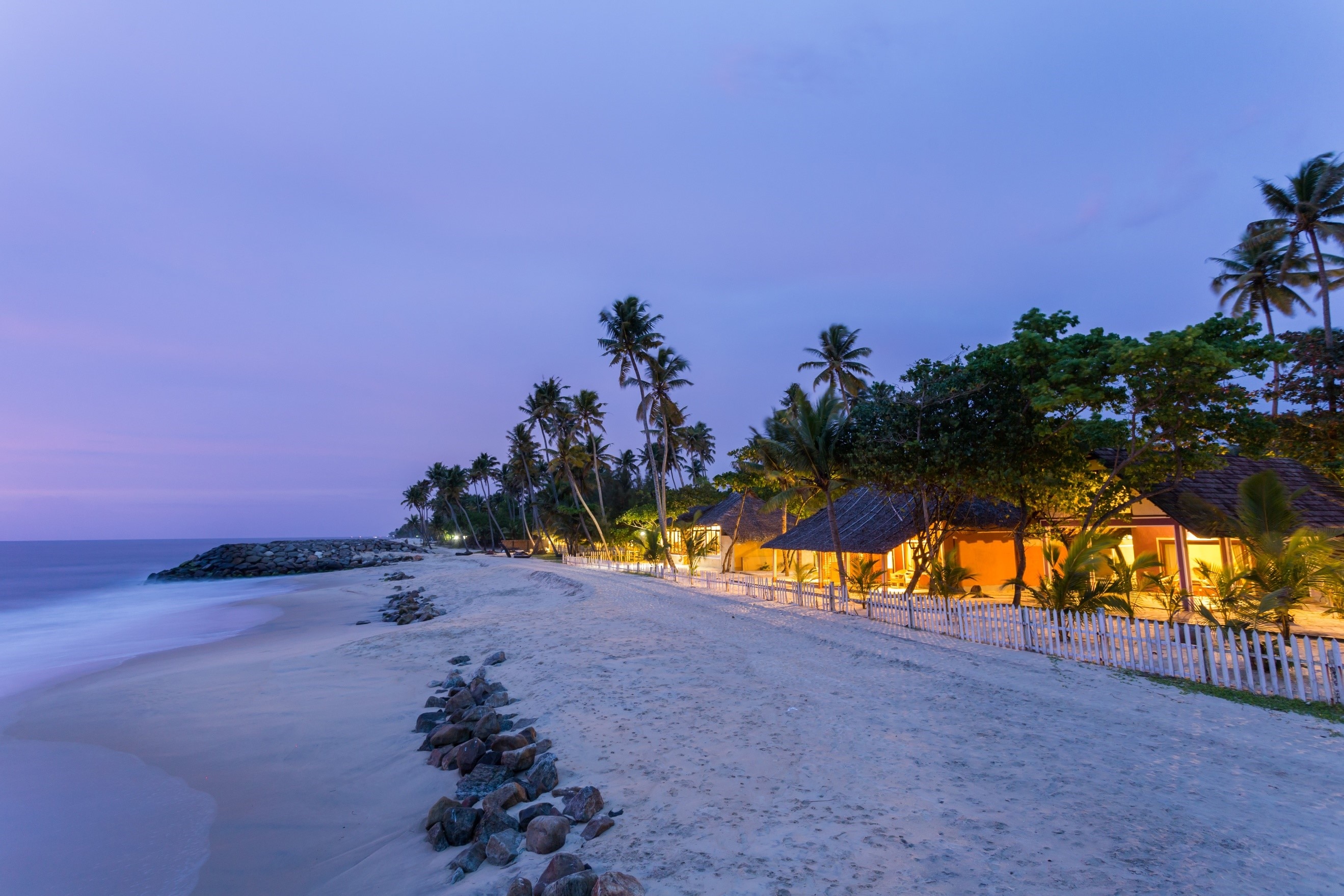 Azure Tides Marari 𝗕𝗢𝗢𝗞 Alleppey Resort
