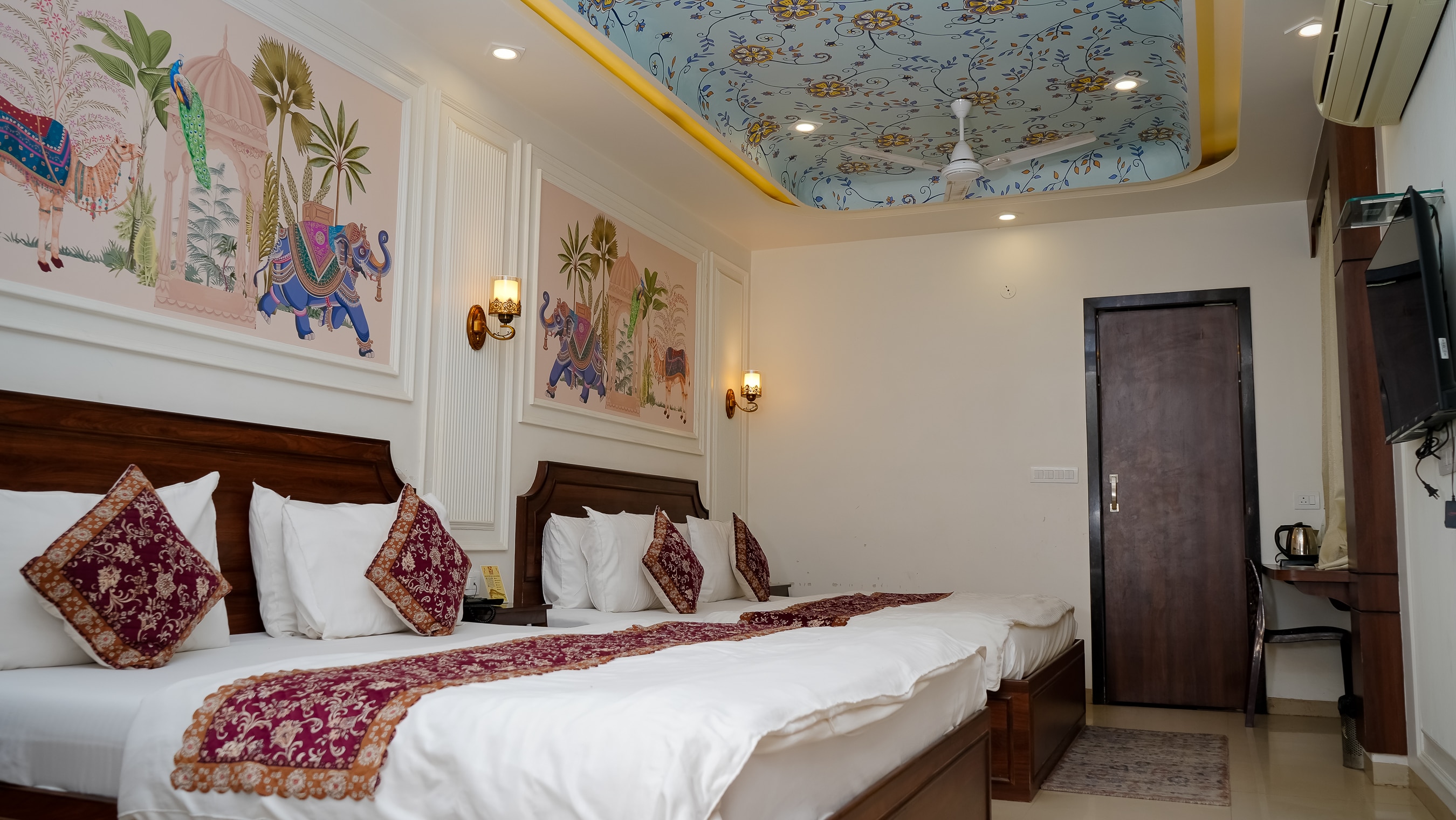 Hotel Ruby 𝗕𝗢𝗢𝗞 Jaipur Hotel