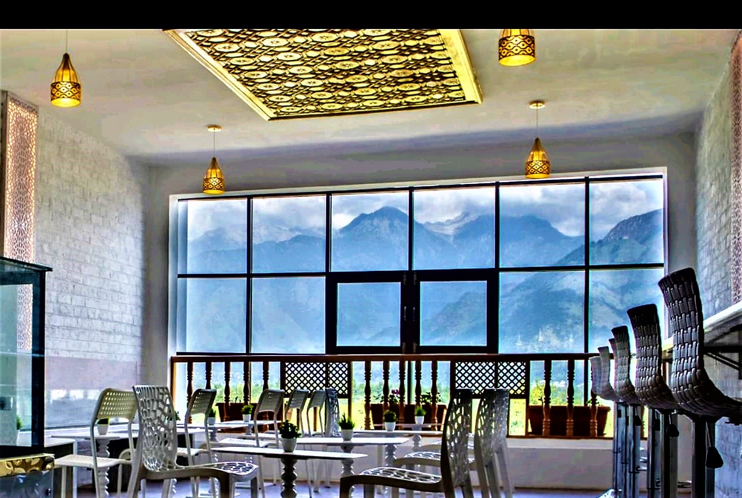 Kashmir Holiday Resort Srinagar - Reviews, Photos & Offer