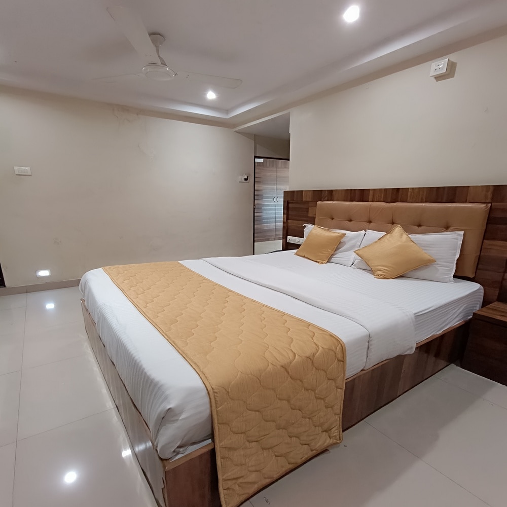 RK Hotel Mumbai - Reviews, Photos & Offer