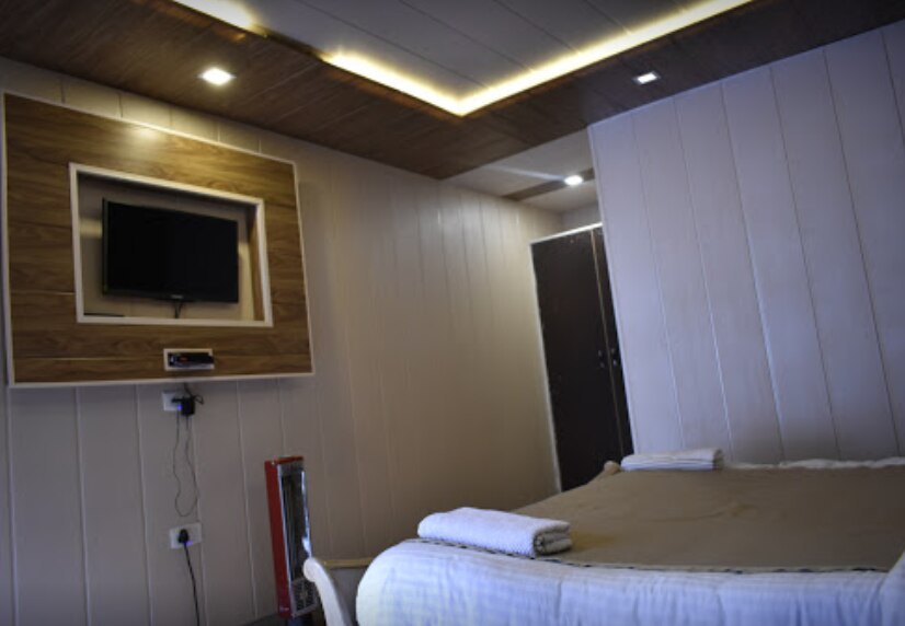 New Hotel Snow Crest Badrinath - INR 765 OFF ( ̶4̶5̶0̶0̶ ) 𝐏𝐡𝐨𝐭𝐨𝐬 & 𝐑𝐞𝐯𝐢𝐞𝐰𝐬