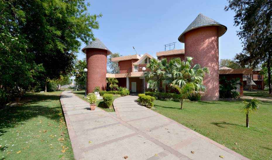 Dabchick Tourist Resort 𝗕𝗢𝗢𝗞 Palwal ${hd_property_type_token}