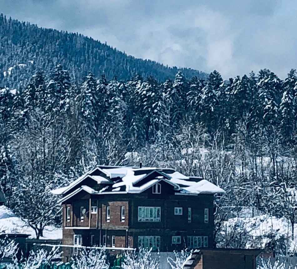 Sunset View Gulmarg 𝗕𝗢𝗢𝗞 Gulmarg Homestay