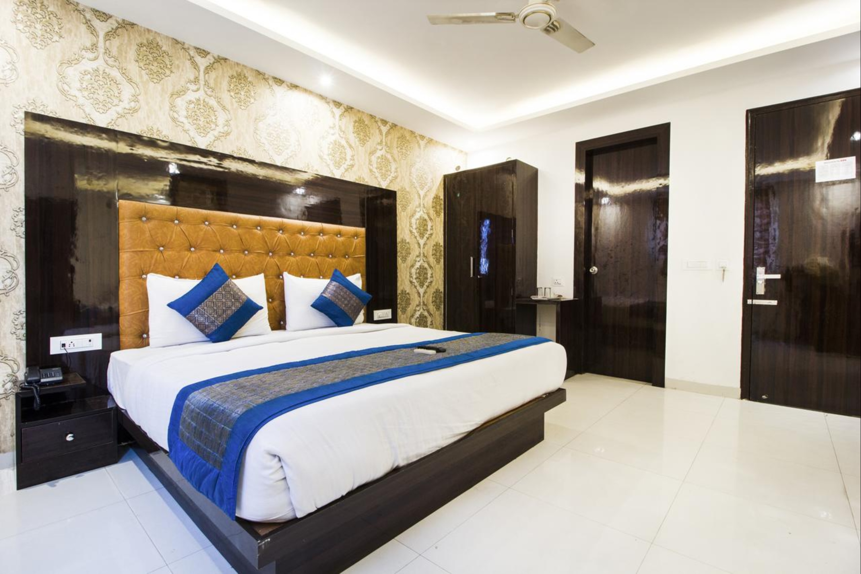 Rooms of Hotel Iconic Suite near Delhi Airport - Delhi Hotel on Goibibo