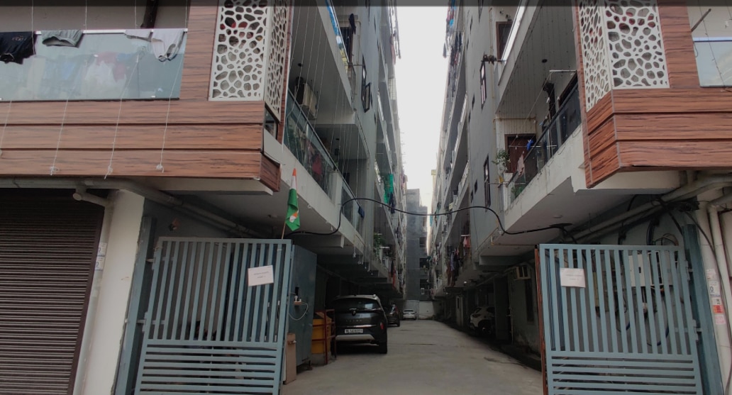 Amenities of SarNest Homestay at Noida Extension