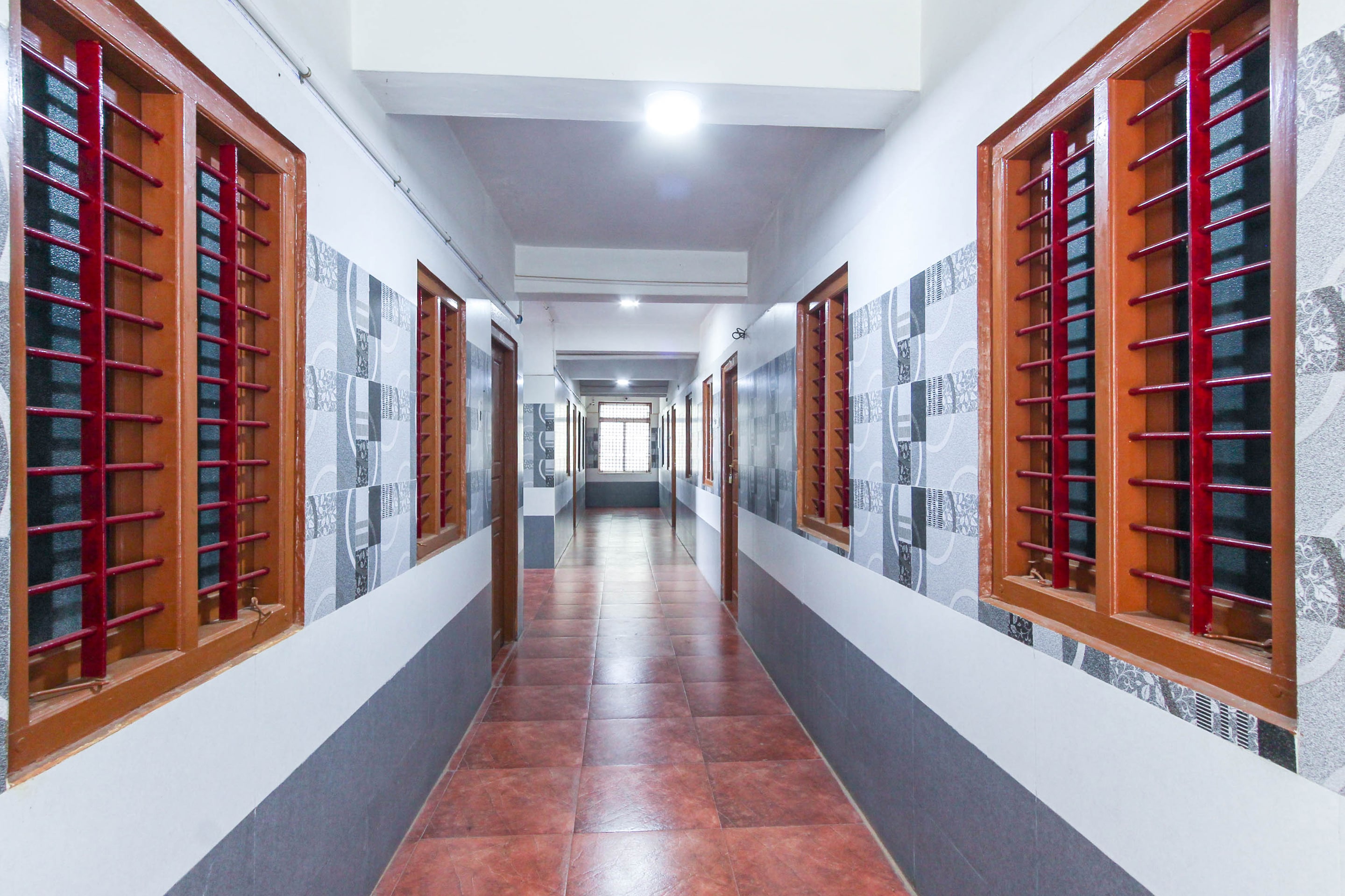 Hotel O Muthu Ganesh Mahal 𝗕𝗢𝗢𝗞 Karaikudi Hotel