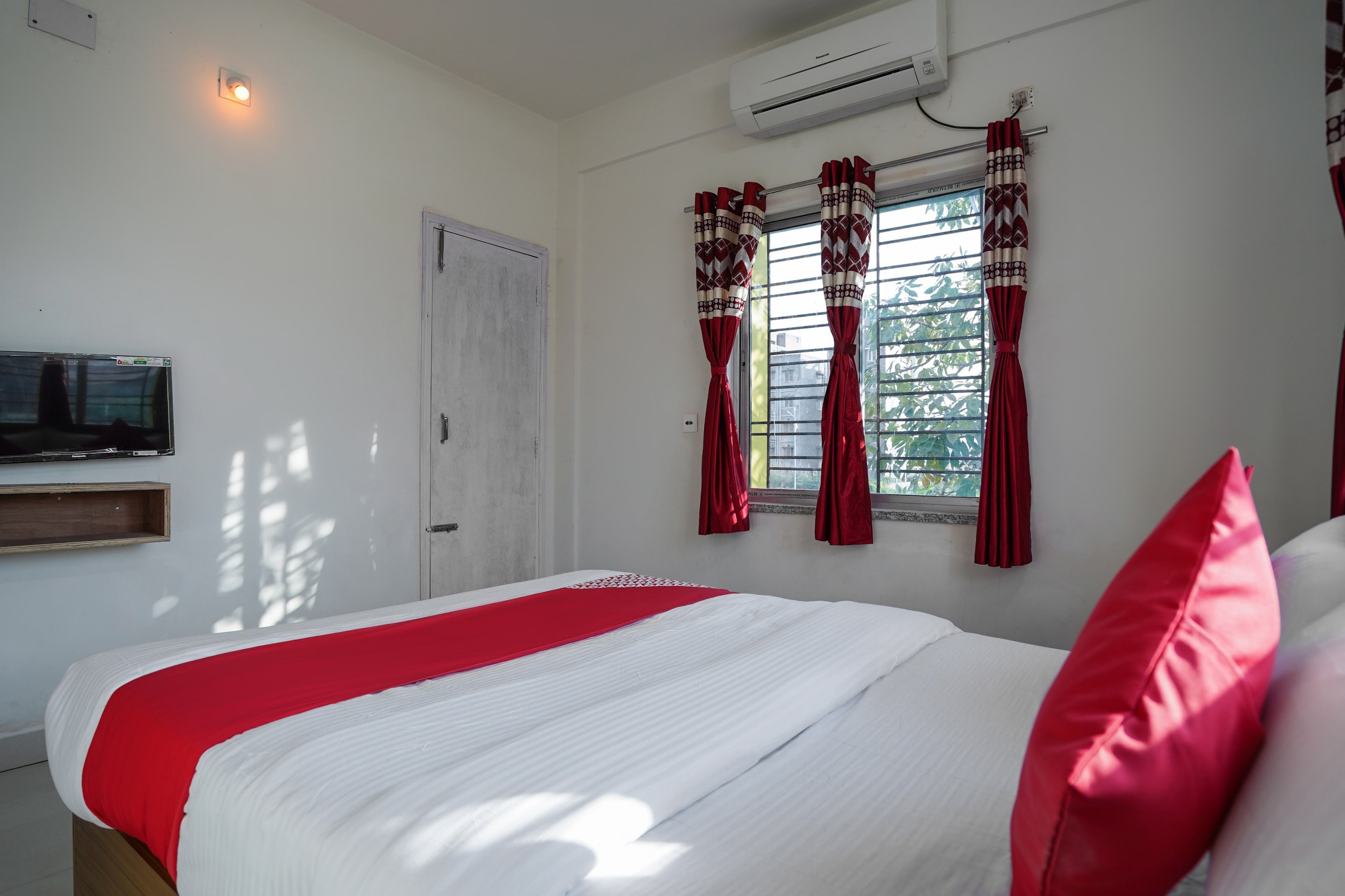 Hotel O Amar Raj View 𝗕𝗢𝗢𝗞 Kolkata Hotel