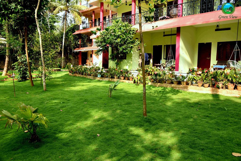 Green View Homestay | Rooms & Caretaker 𝗕𝗢𝗢𝗞 Thekkady Homestay
