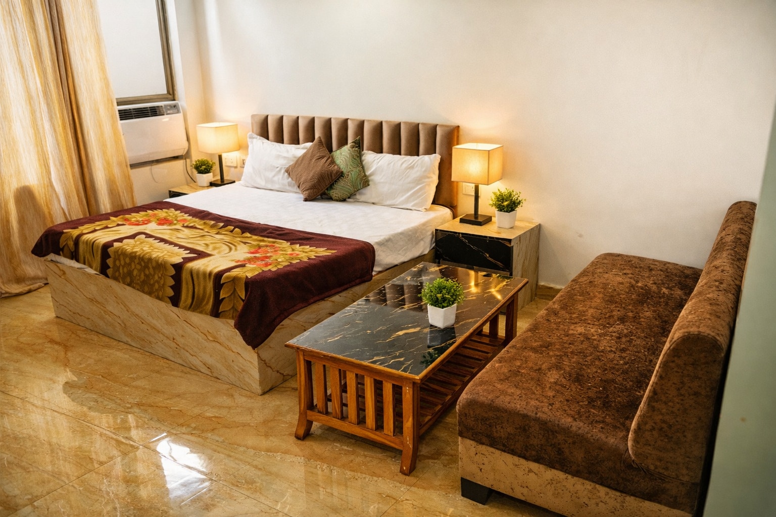 Satyam Guest House 𝗕𝗢𝗢𝗞 Jaunpur Guest House