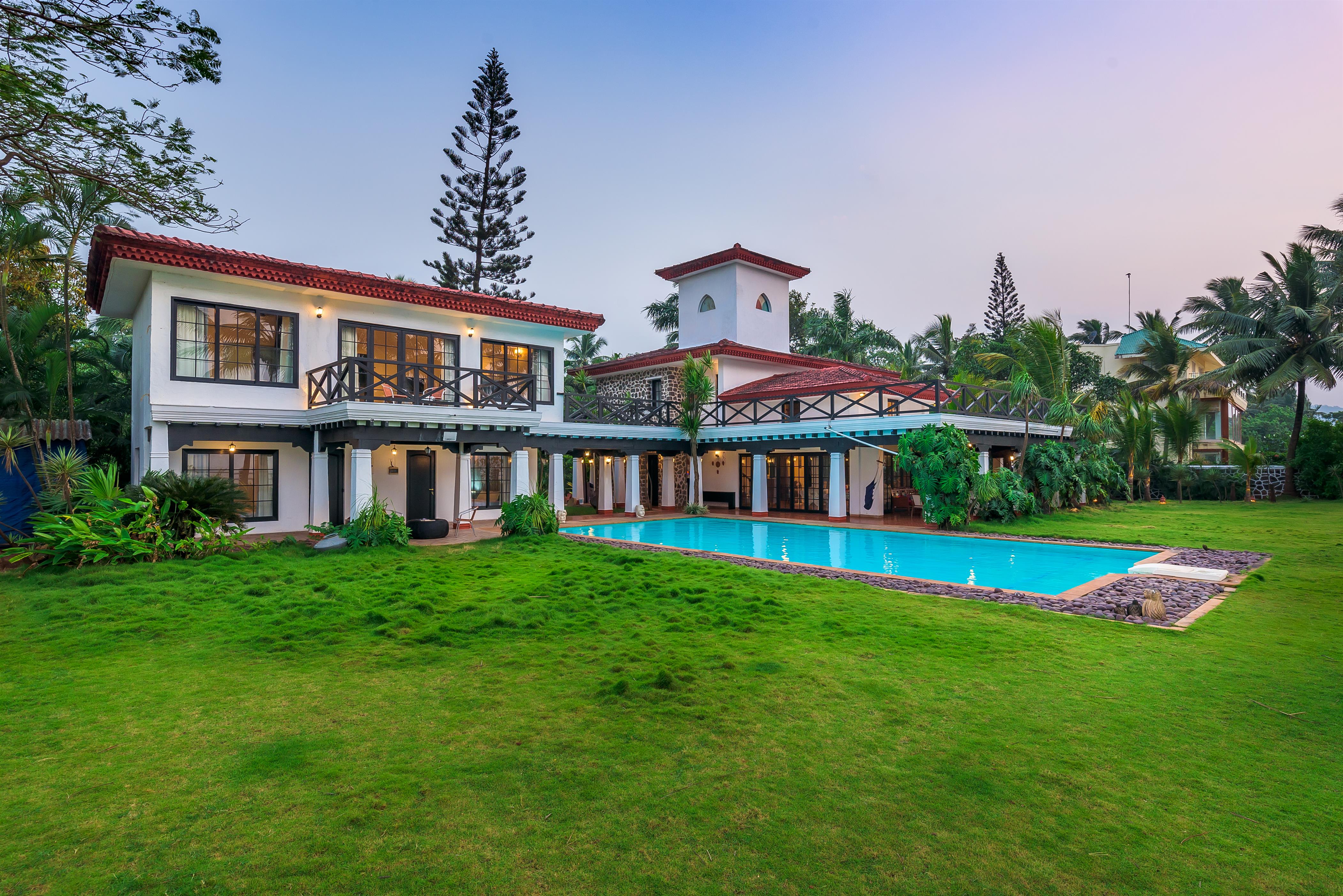 Rooms of SaffronStays Sea La Vie - Villa in Alibaug