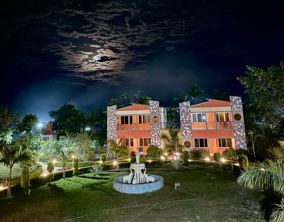 Jungle Bell Resort 𝗕𝗢𝗢𝗞 Lataguri Resort