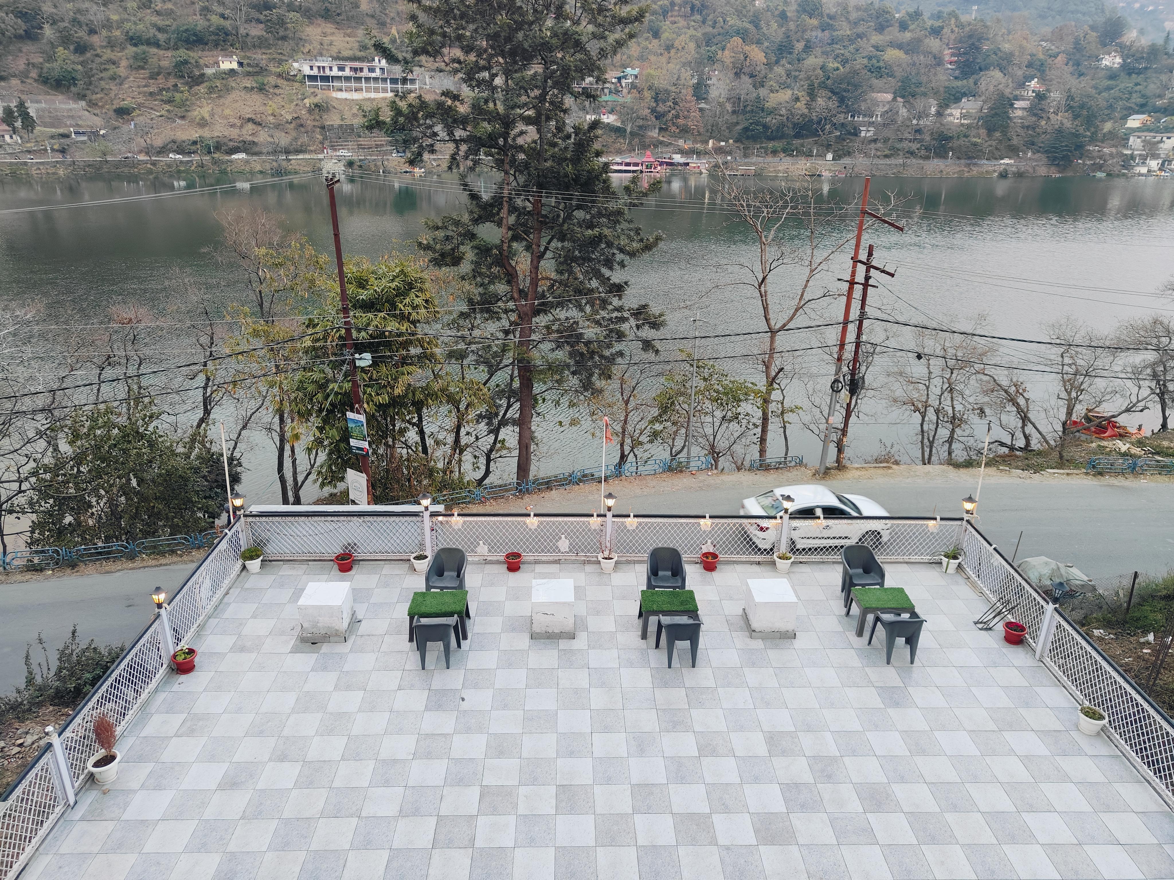 The LAKE HOUSE ( RESORT & CAFE ) Bhimtal - Reviews, Photos & Offer
