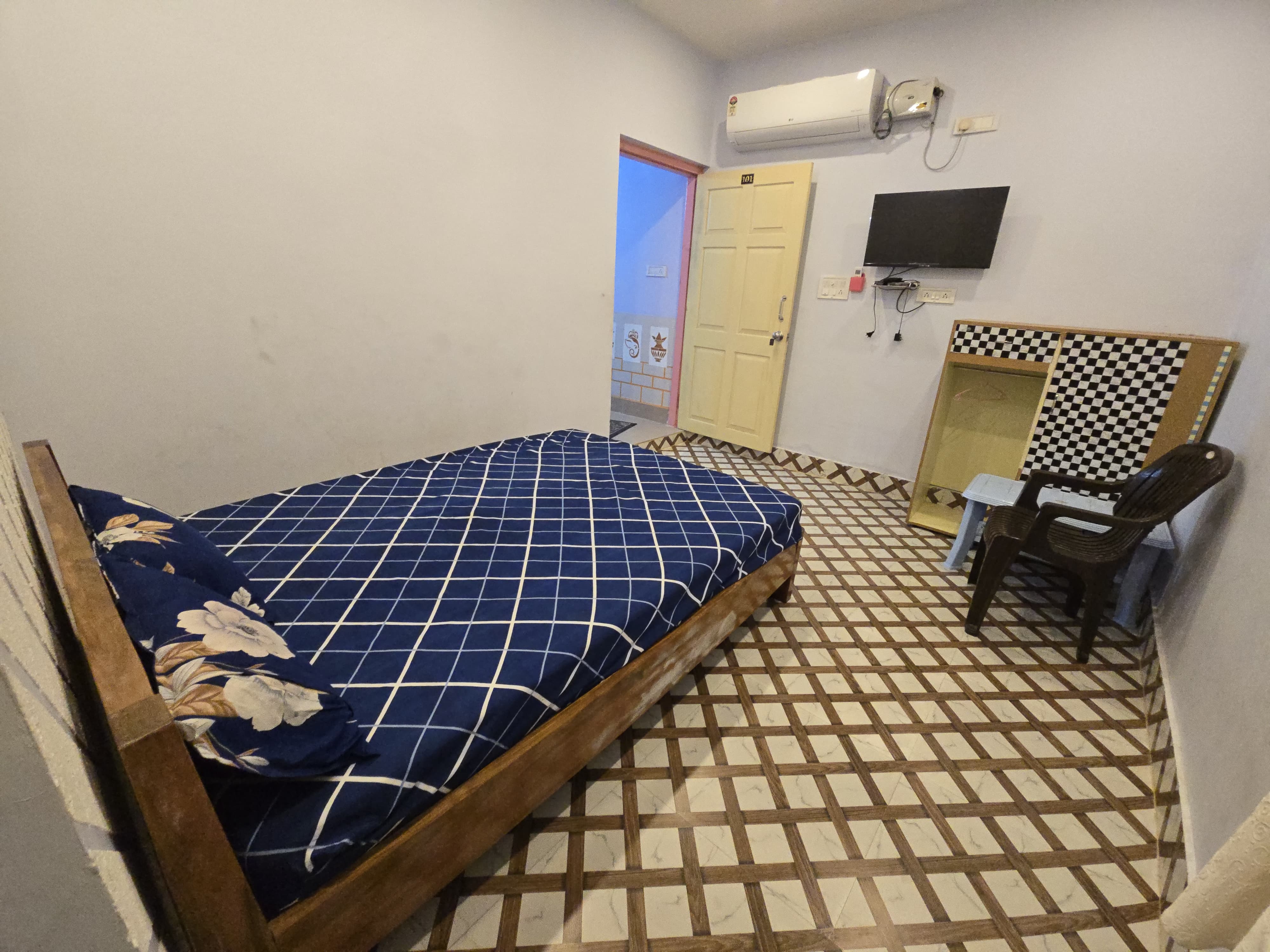 Shubham Homestay 12 Mins Walk To Shree Jagannath Temple 𝗕𝗢𝗢𝗞 Puri Homestay