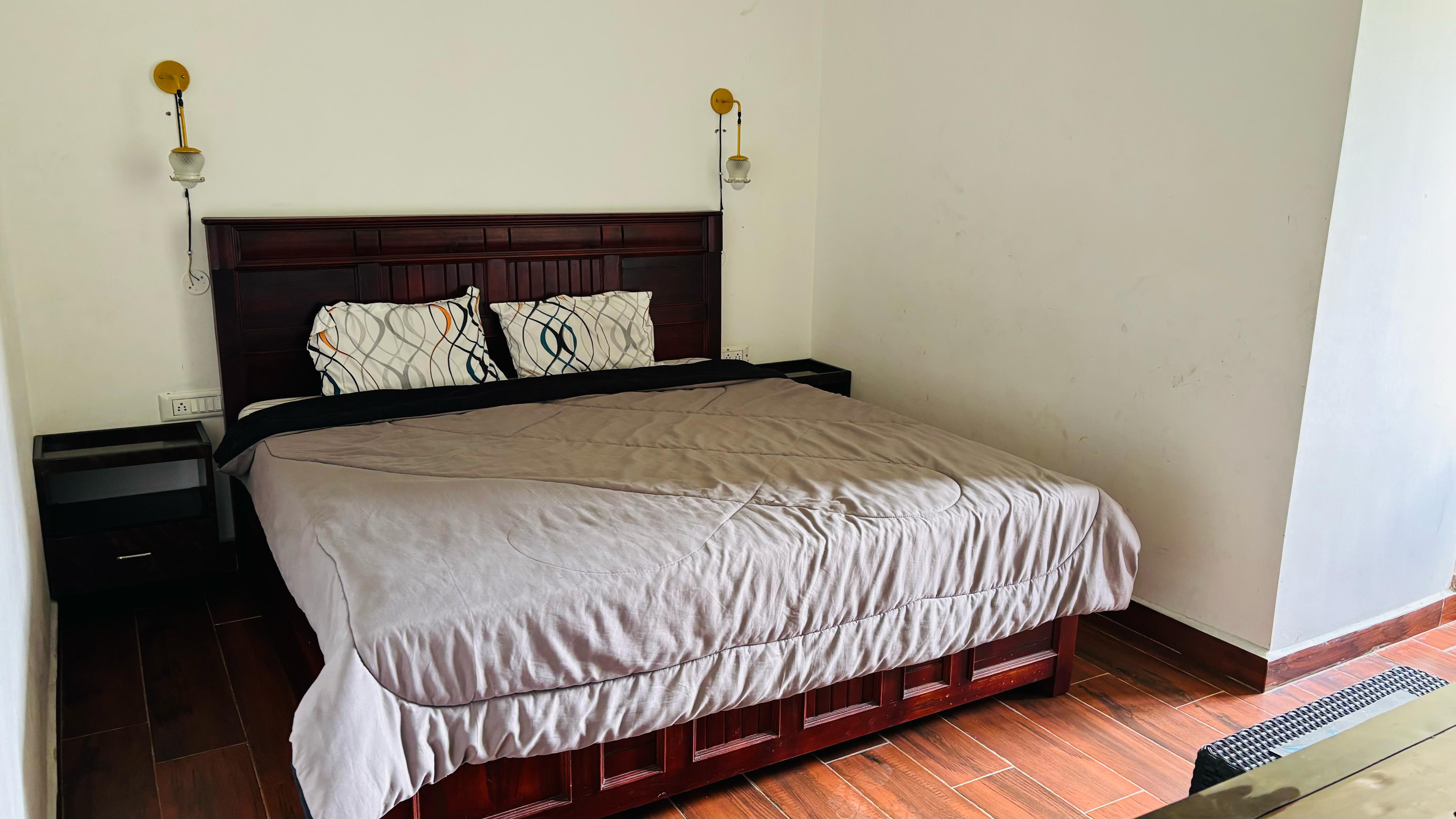 Benus Garden White Villa 3BHK 𝗕𝗢𝗢𝗞 Kodaikanal Villa
