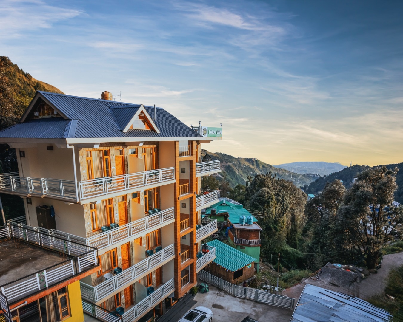 Tara Van - Best Mountain View Hotel in Dharamkot 𝗕𝗢𝗢𝗞 Dharamshala Hotel