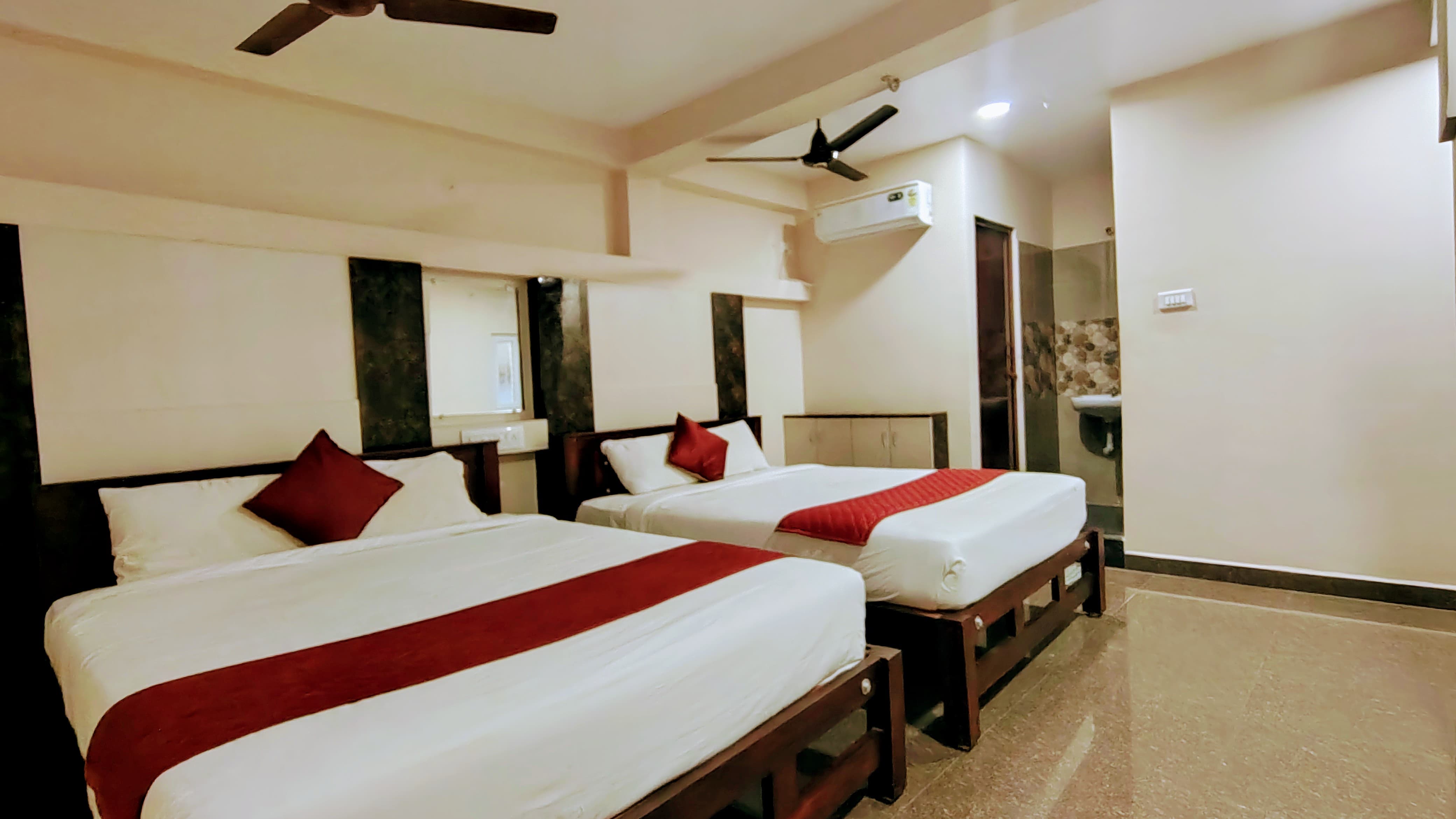 Vel Residency 𝗕𝗢𝗢𝗞 Thanjavur Lodge
