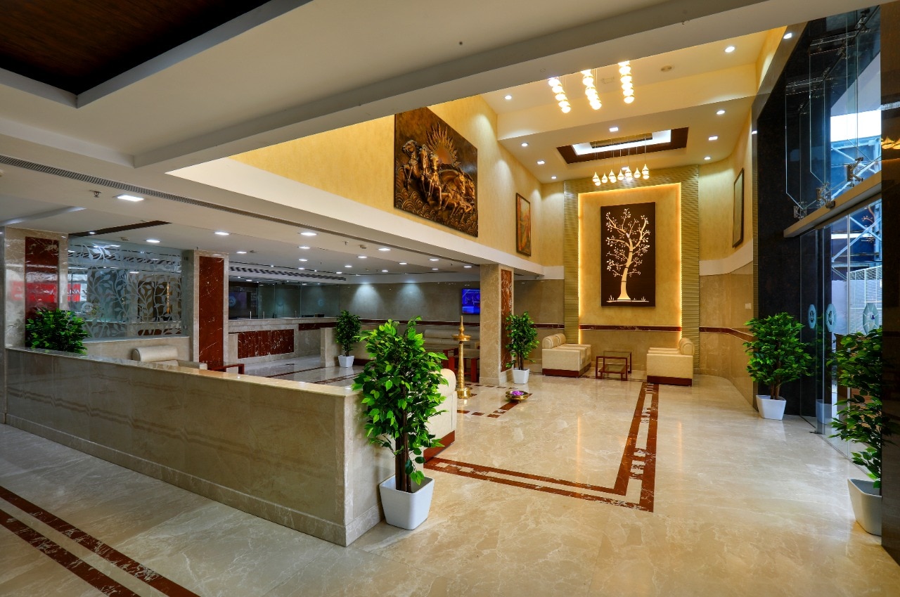 Hotel Aadithya 𝗕𝗢𝗢𝗞 Chennai Hotel