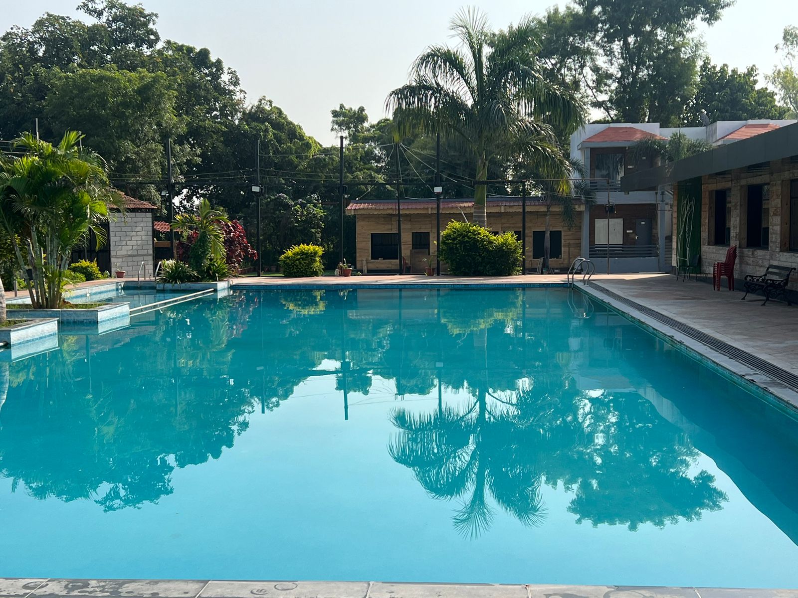 Rooms of SHRI KRISHNA RESORT - Khandwa Hotel on Goibibo