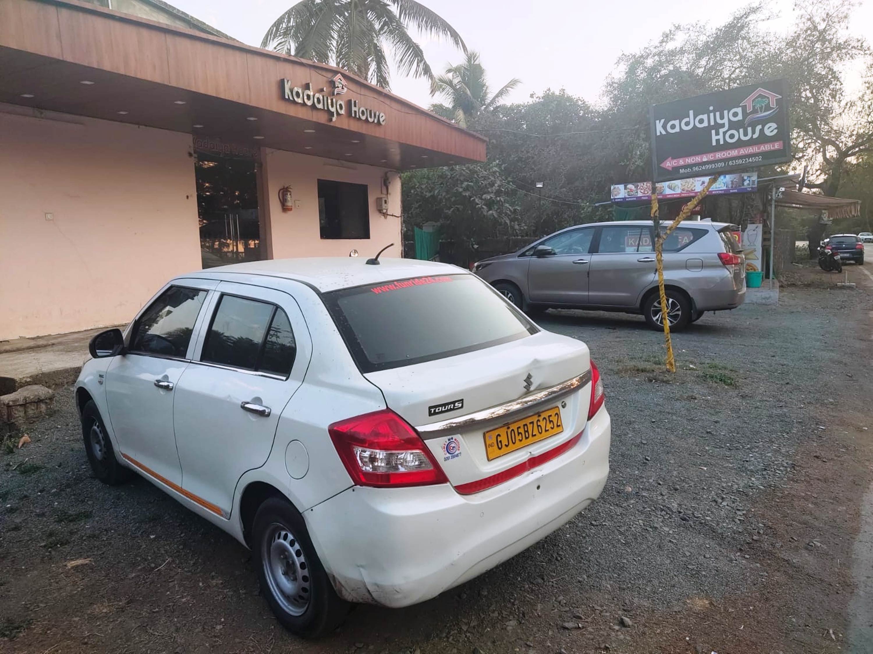 Kadaiya House Rooms 𝗕𝗢𝗢𝗞 Daman Homestay