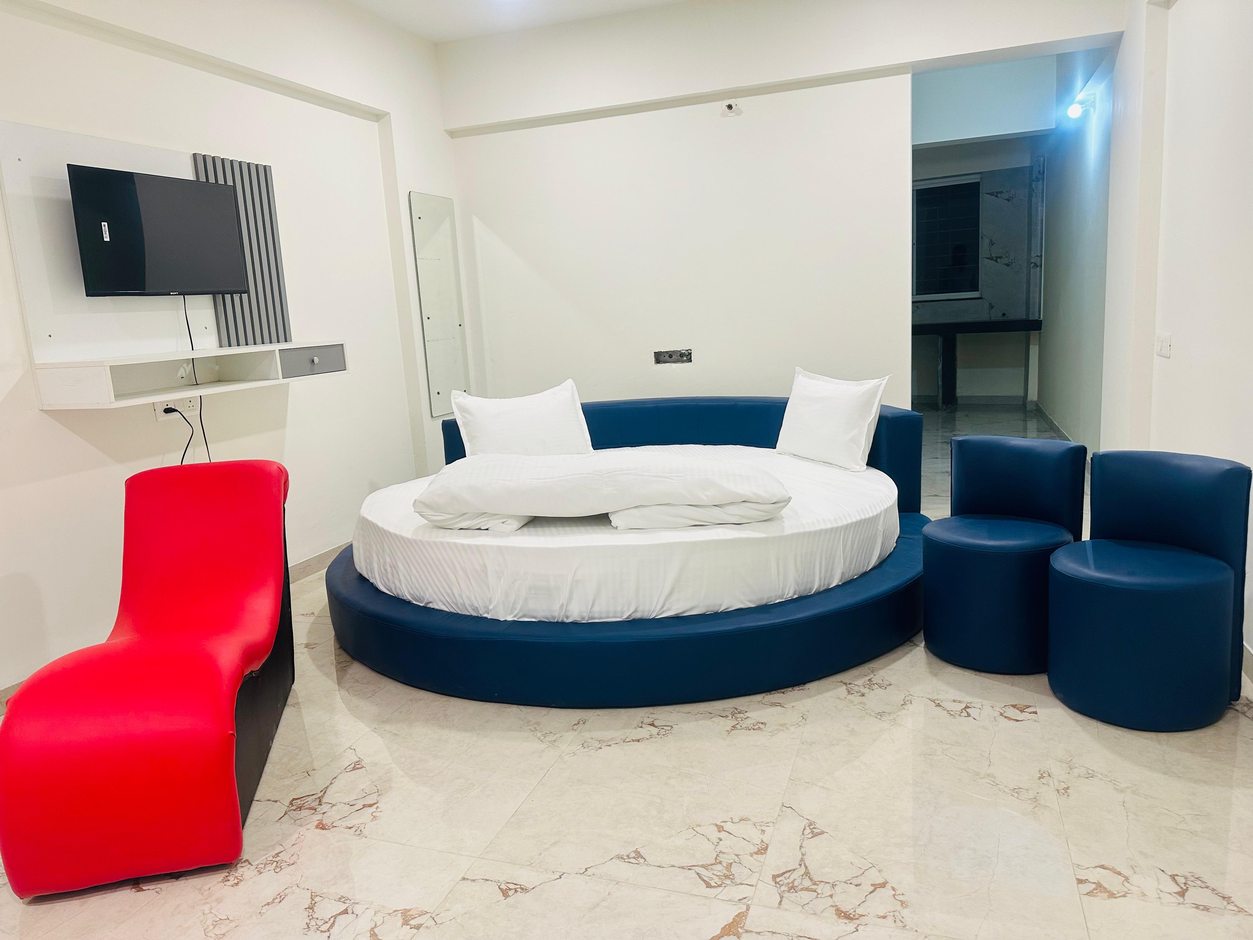 Hotel Wow Inn 𝗕𝗢𝗢𝗞 Pune Hotel