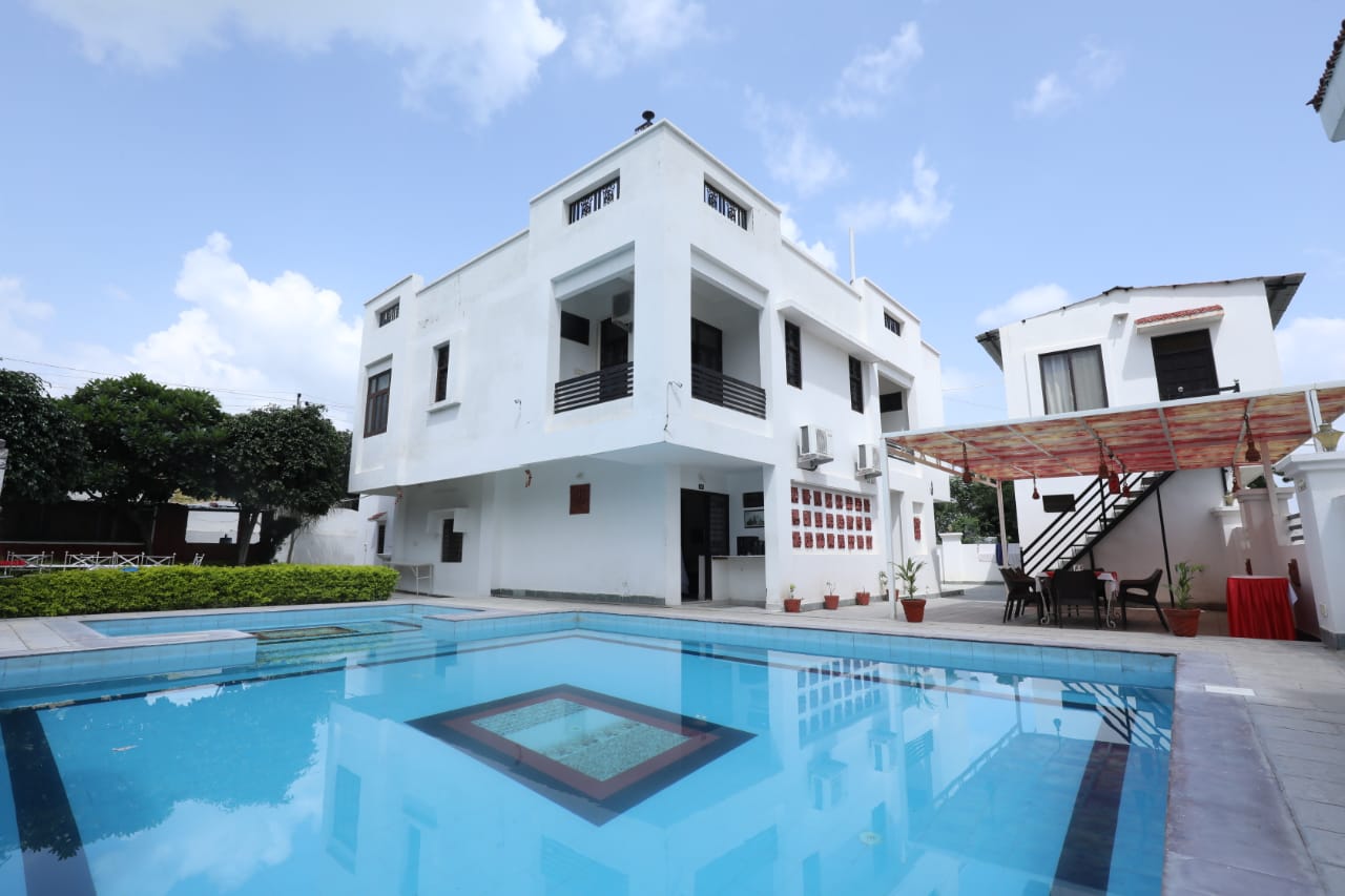 Harmony Blue Udaipur 𝗕𝗢𝗢𝗞 Udaipur Hotel