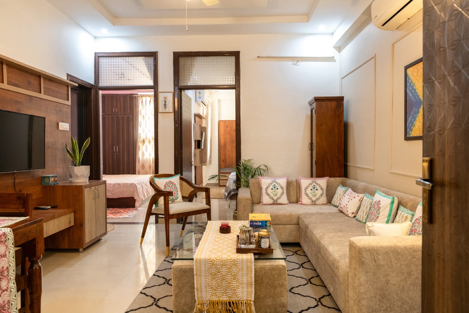 Rosa Heritage Abode 𝗕𝗢𝗢𝗞 Jaipur Apartment