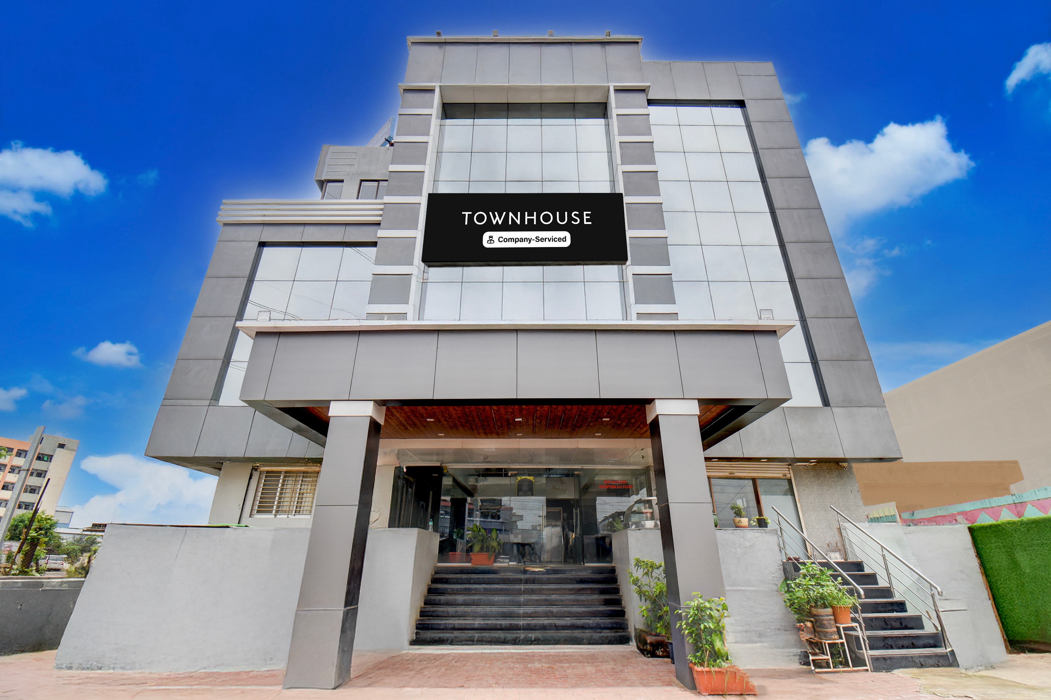 Super Townhouse Chakan MIDC Pune Formerly Renuka Executive Hotel Pune ...