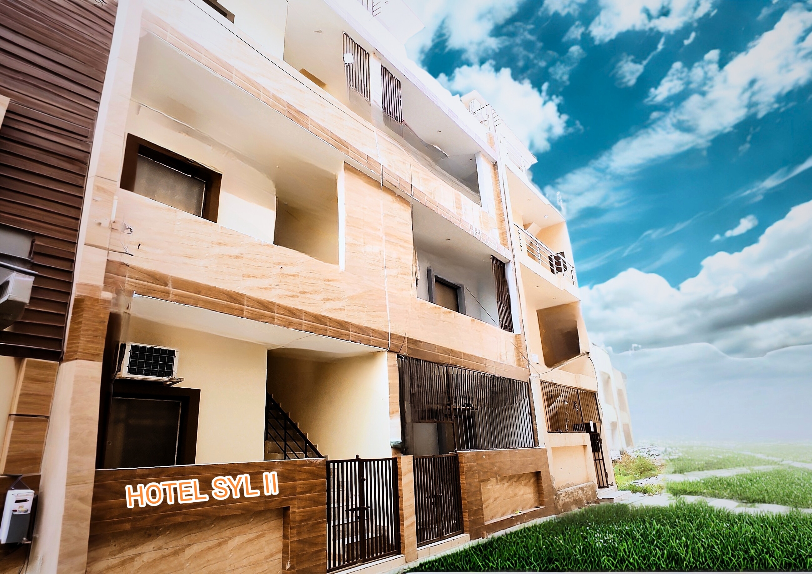 HOTEL SYL II 𝗕𝗢𝗢𝗞 Phagwara Homestay