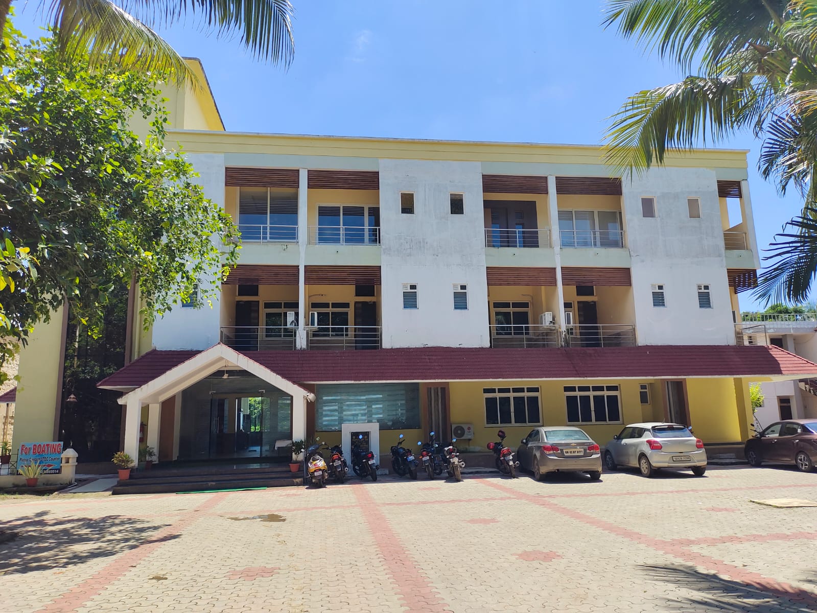 OTDC Panthanivas Barkul 𝗕𝗢𝗢𝗞 Chilika Lake Hotel