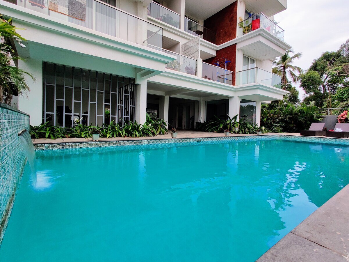 Arcadia by Coral stays field view| 1bhk| 2km to beach 𝗕𝗢𝗢𝗞 Goa Apartment