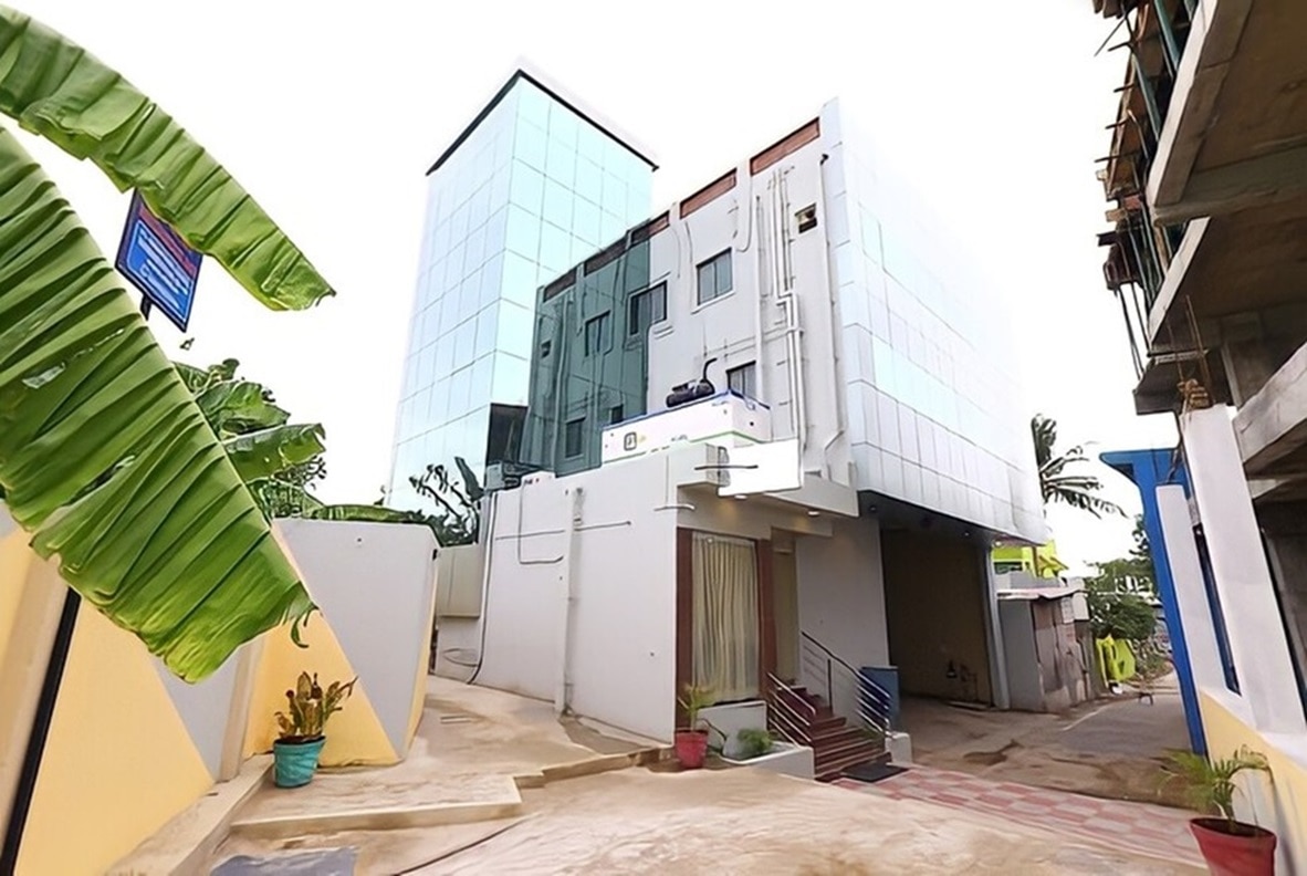 Hotel Titanium Tower Chennai - Reviews, Photos & Offer