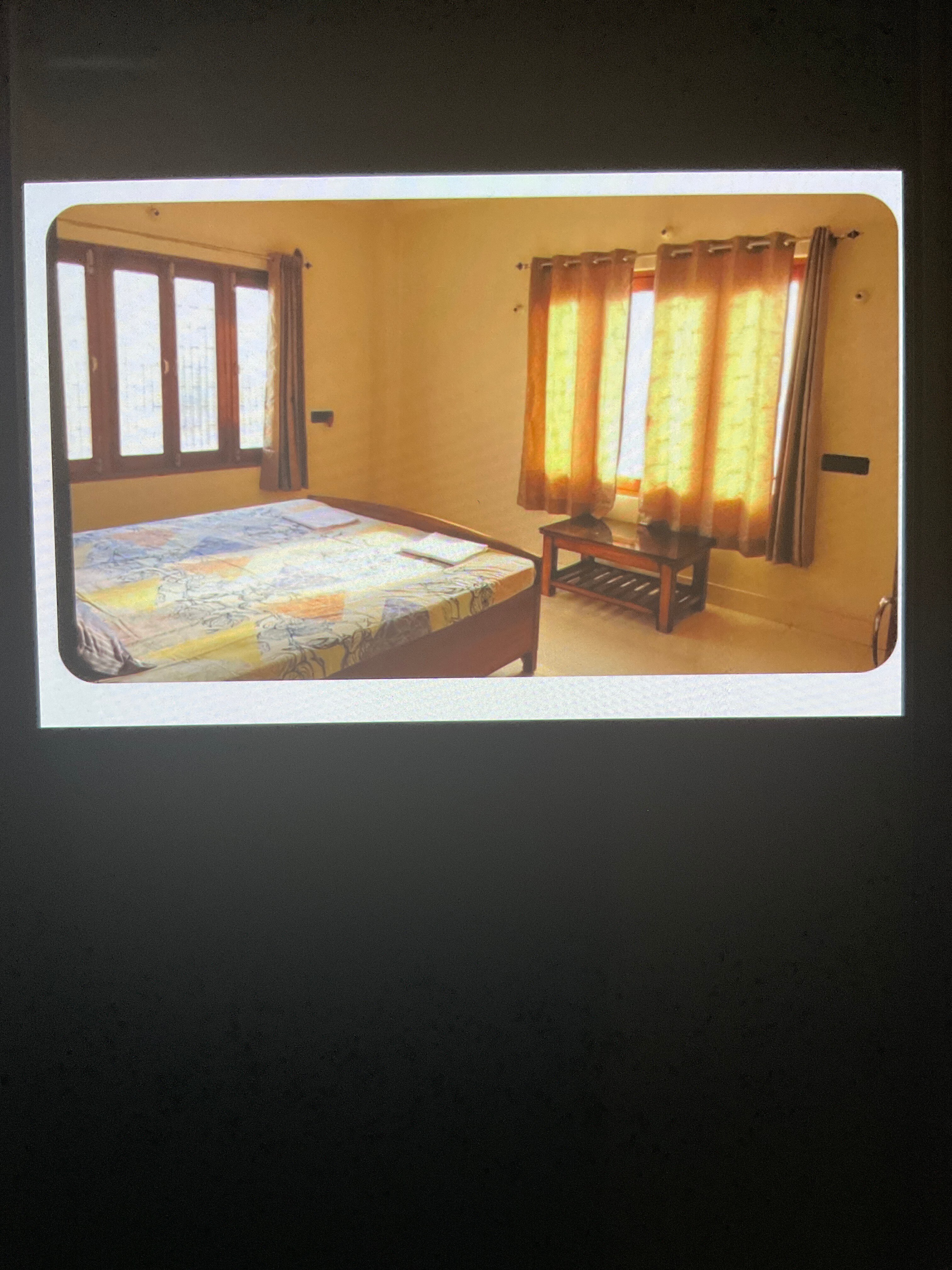Gopal Kunj 1 Rooms Apartment Flat Near BHU 𝗕𝗢𝗢𝗞 Varanasi Apartment