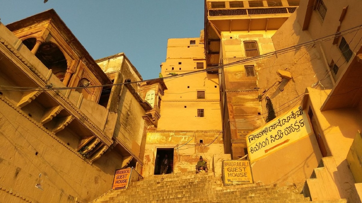 Bhadra Kali Guest House | River & Garden Views 𝗕𝗢𝗢𝗞 Varanasi Homestay