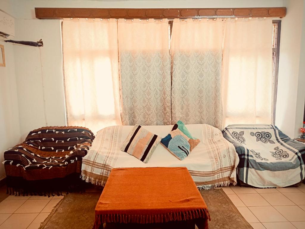 The Bamboo Coco House 𝗕𝗢𝗢𝗞 Delhi Homestay