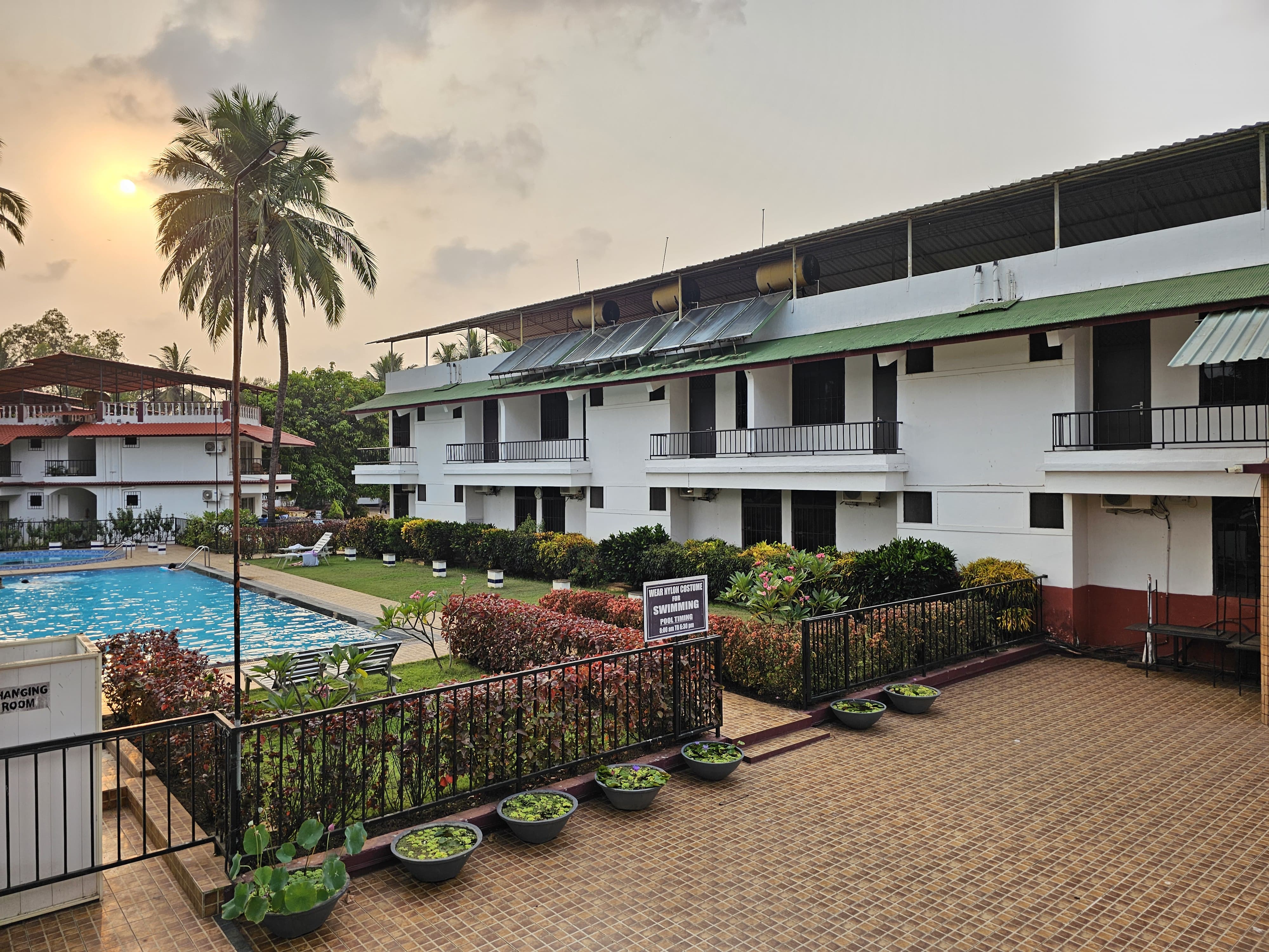 Star Beach Resort 𝗕𝗢𝗢𝗞 Goa Resort