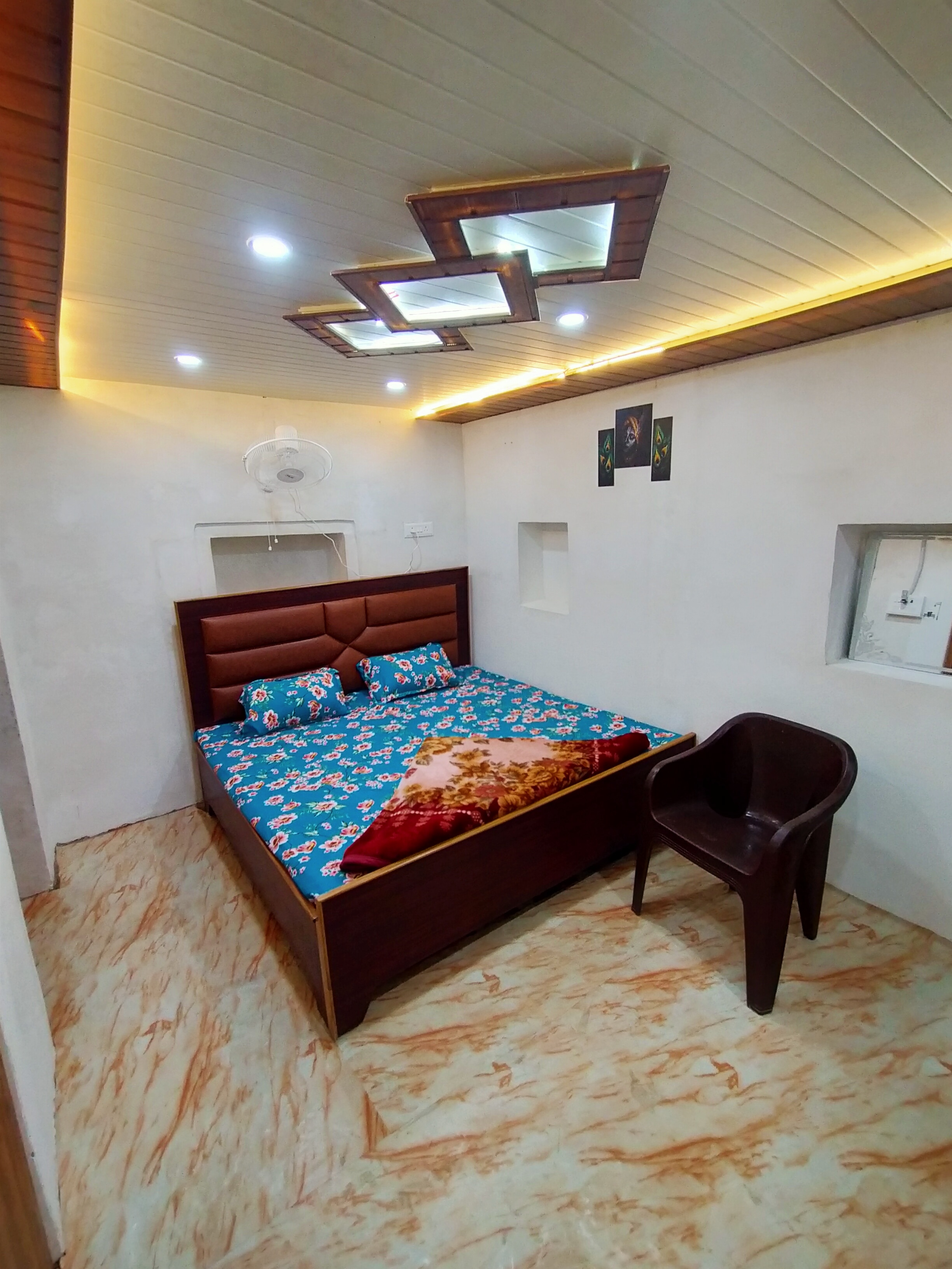 Aadi Shiv Heritage Homestay Varanasi - Reviews, Photos & Offer