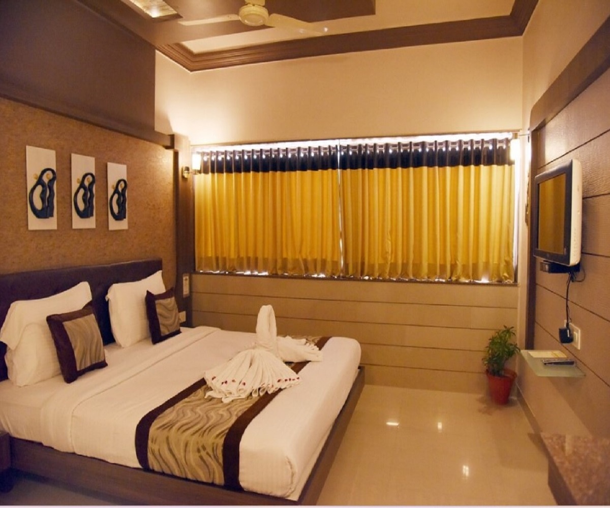 Hotel Manesar 𝗕𝗢𝗢𝗞 Gurgaon Hotel