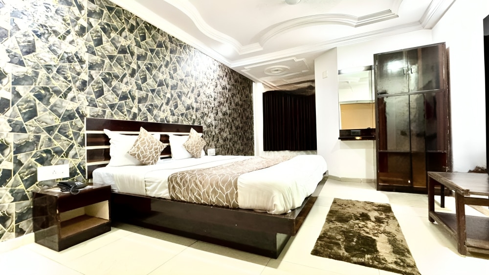 Hotel Dev Palace Ahmedabad - Reviews, Photos & Offer
