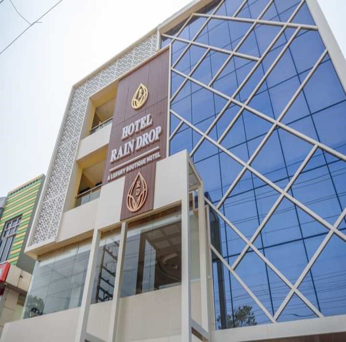 HOTEL RAIN DROP 𝗕𝗢𝗢𝗞 Durgapur Hotel