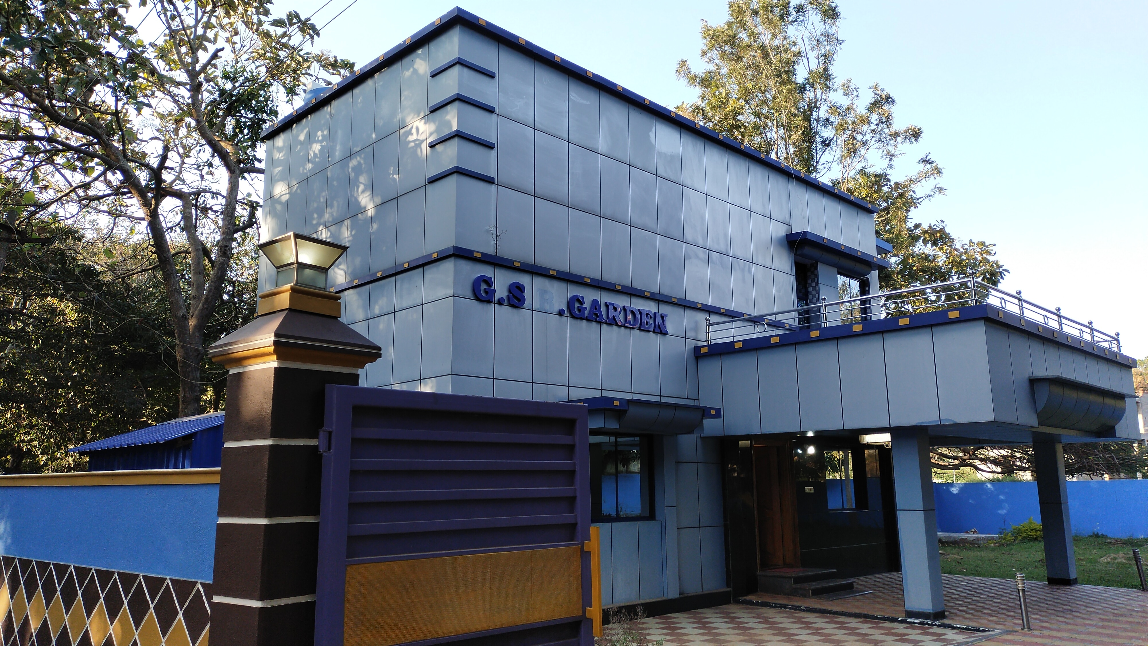 Royal Cottage 𝗕𝗢𝗢𝗞 Kodaikanal Homestay